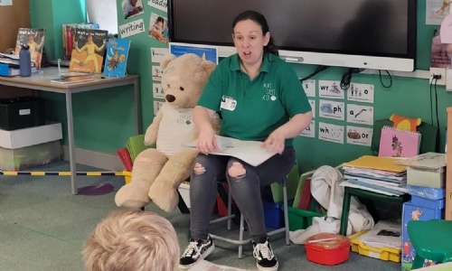 Dallimore Primary and Nursery School - First Aid Training In Key Stage 1